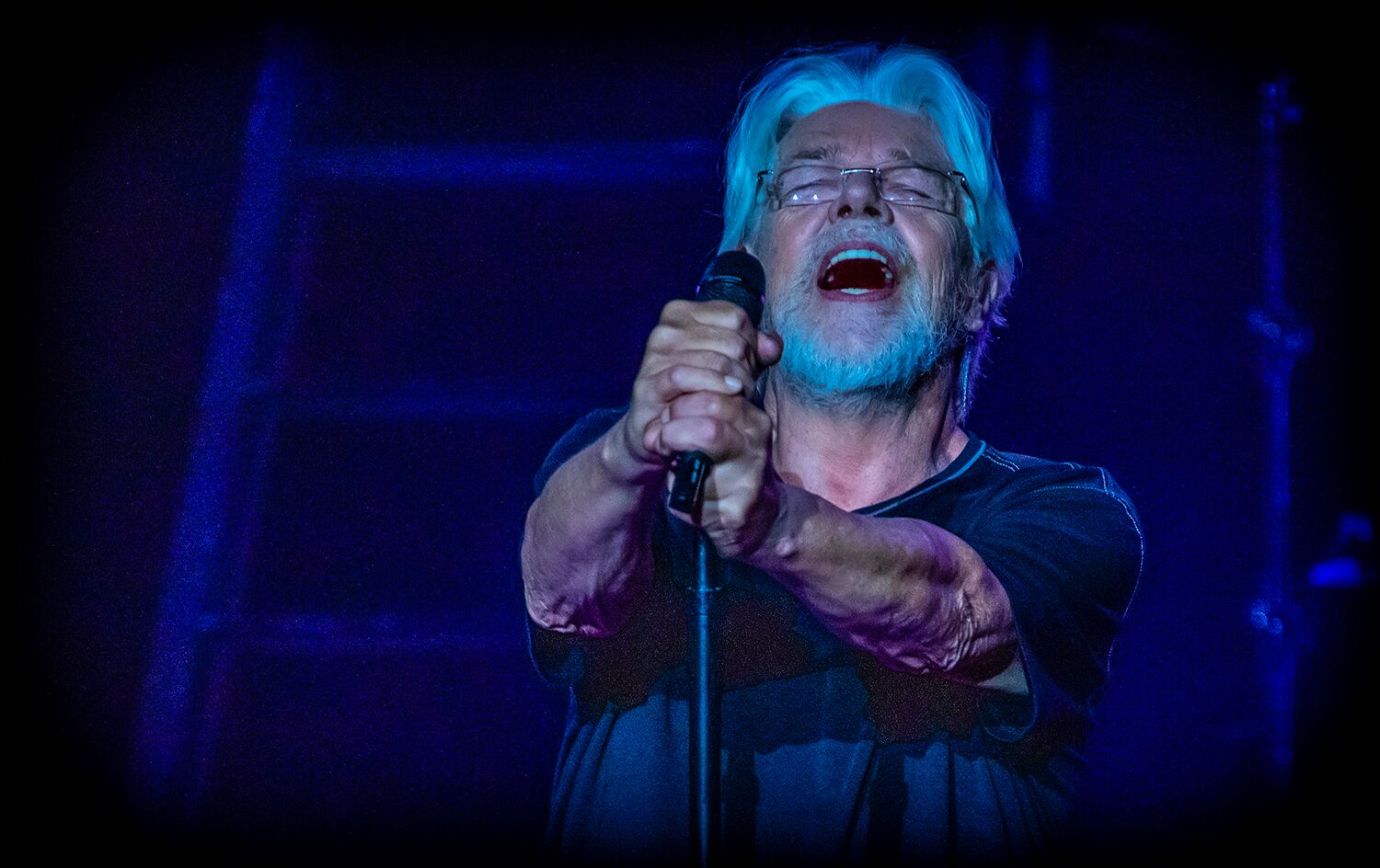Old Time Rock 'N' Roll: Bob Seger & The Silver Bullet Band Go Out Guns ...