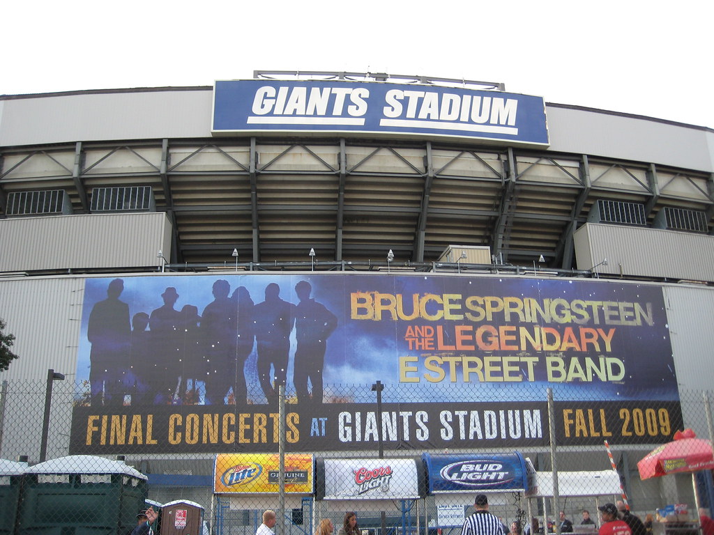Bruce Springsteen Played The Last Concert At Giants Stadium 10 Years ...