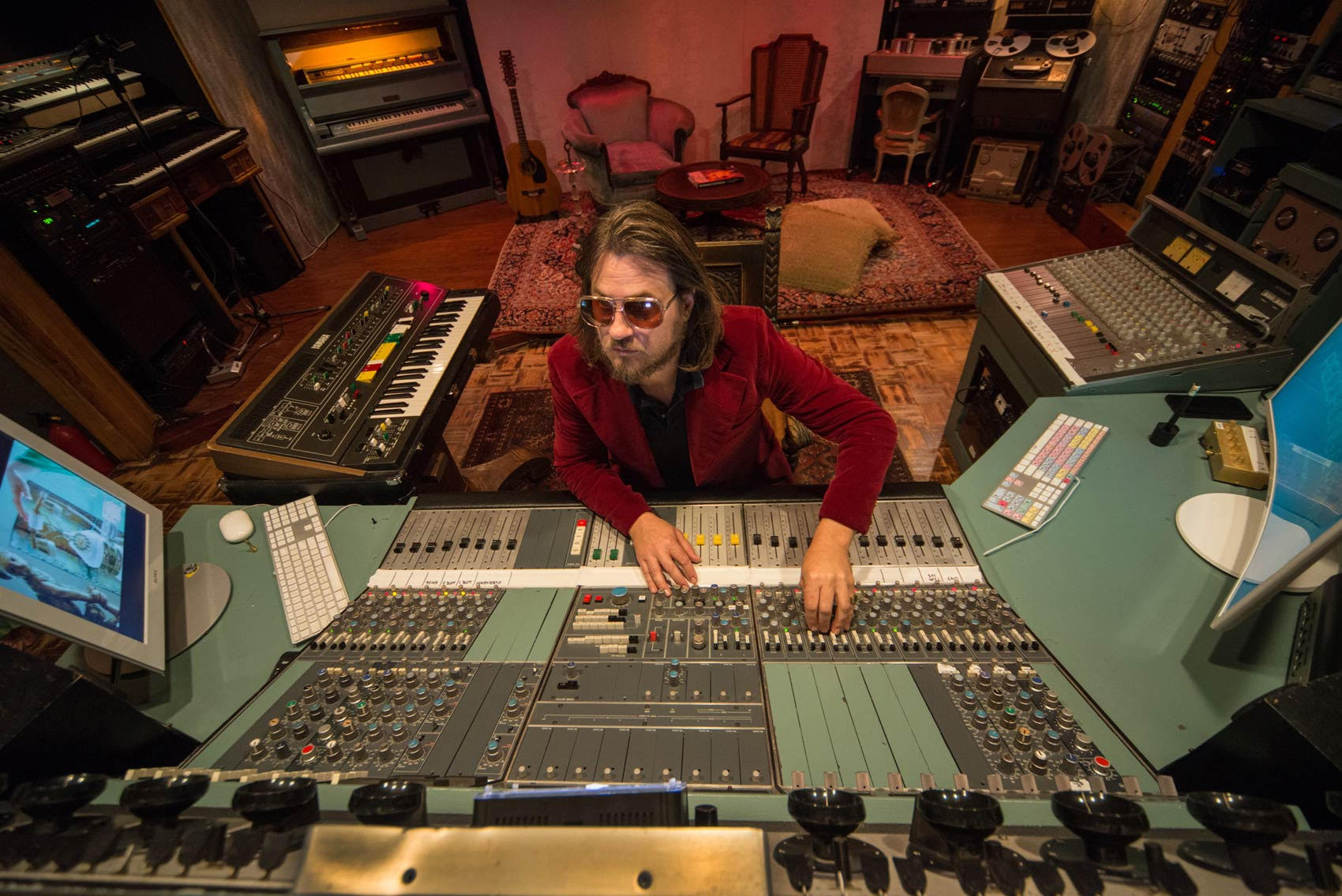 A Conversation With Jason Hill - Magnet Magazine
