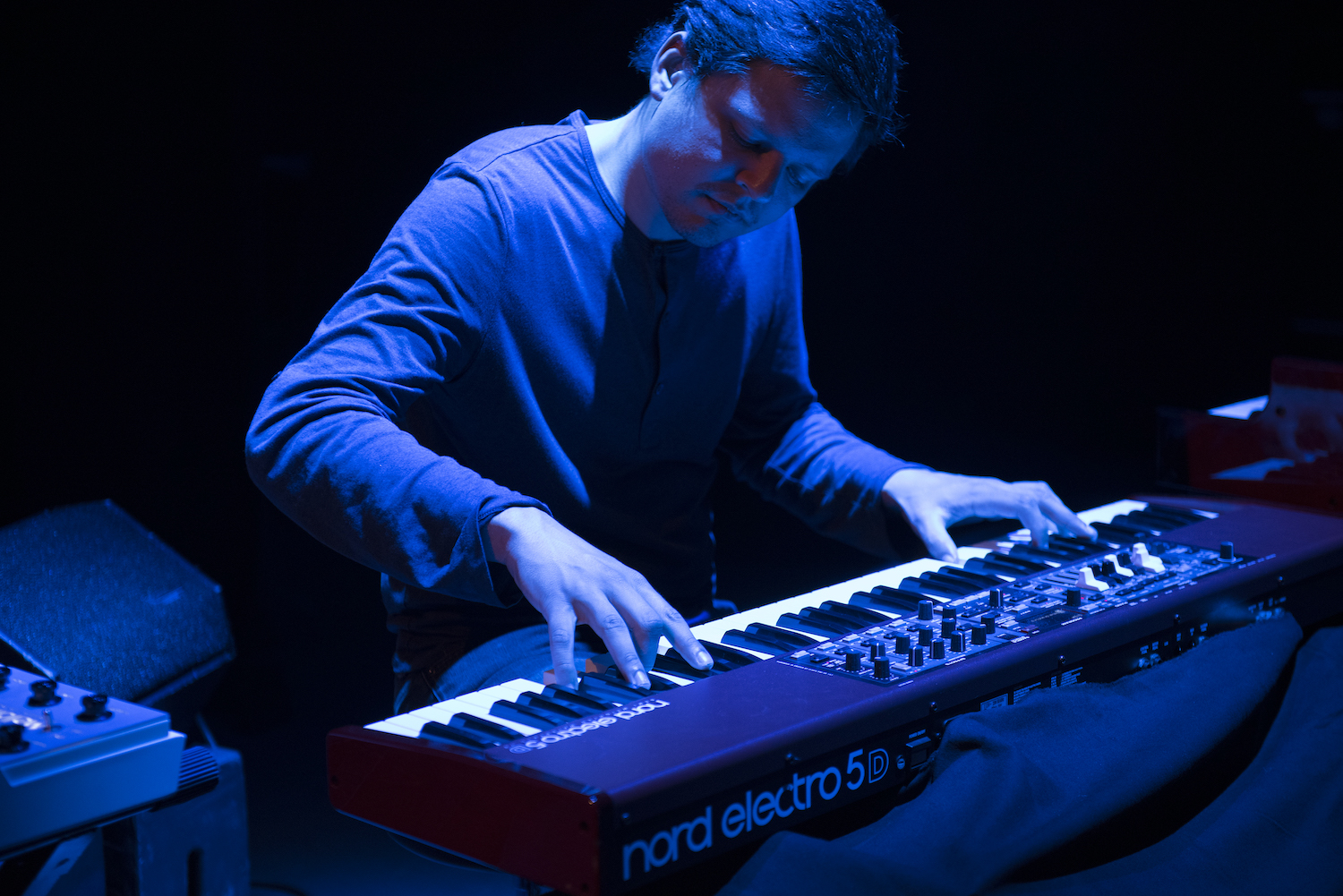 Charles-Cleaver-Press-Photo-by-Julia-Ewan - Magnet Magazine