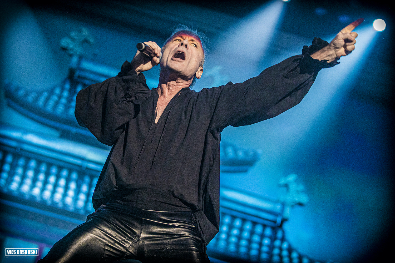 11 - Magnet Magazine