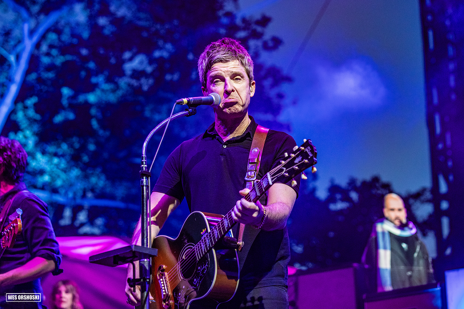 1-7 - Magnet Magazine