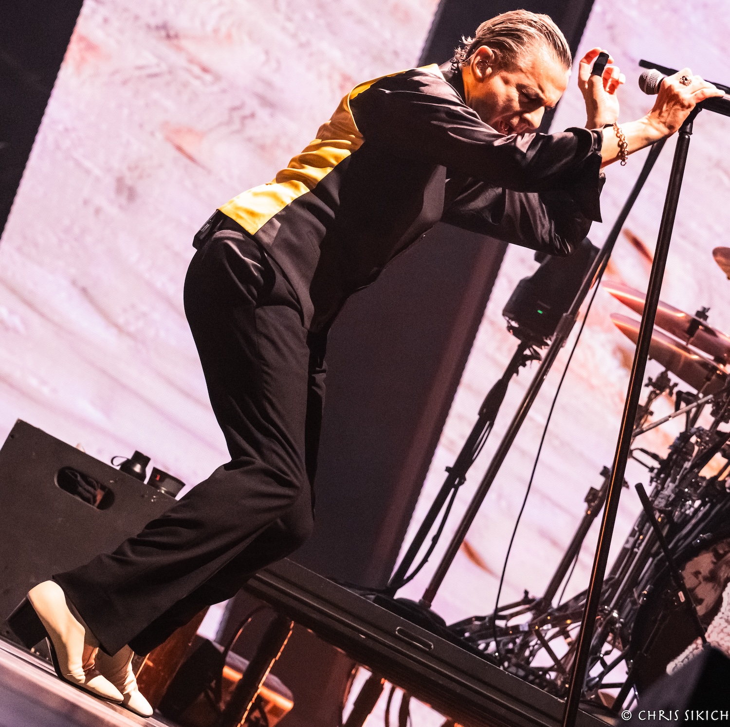 Live Review: Depeche Mode, Philadelphia, PA, Oct. 25, 2023 - Magnet ...