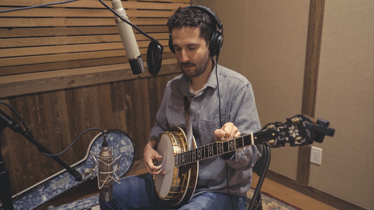 MAGNET Exclusive: Premiere Of Max Wareham's "Lonesome Blues, I'm Coming ...