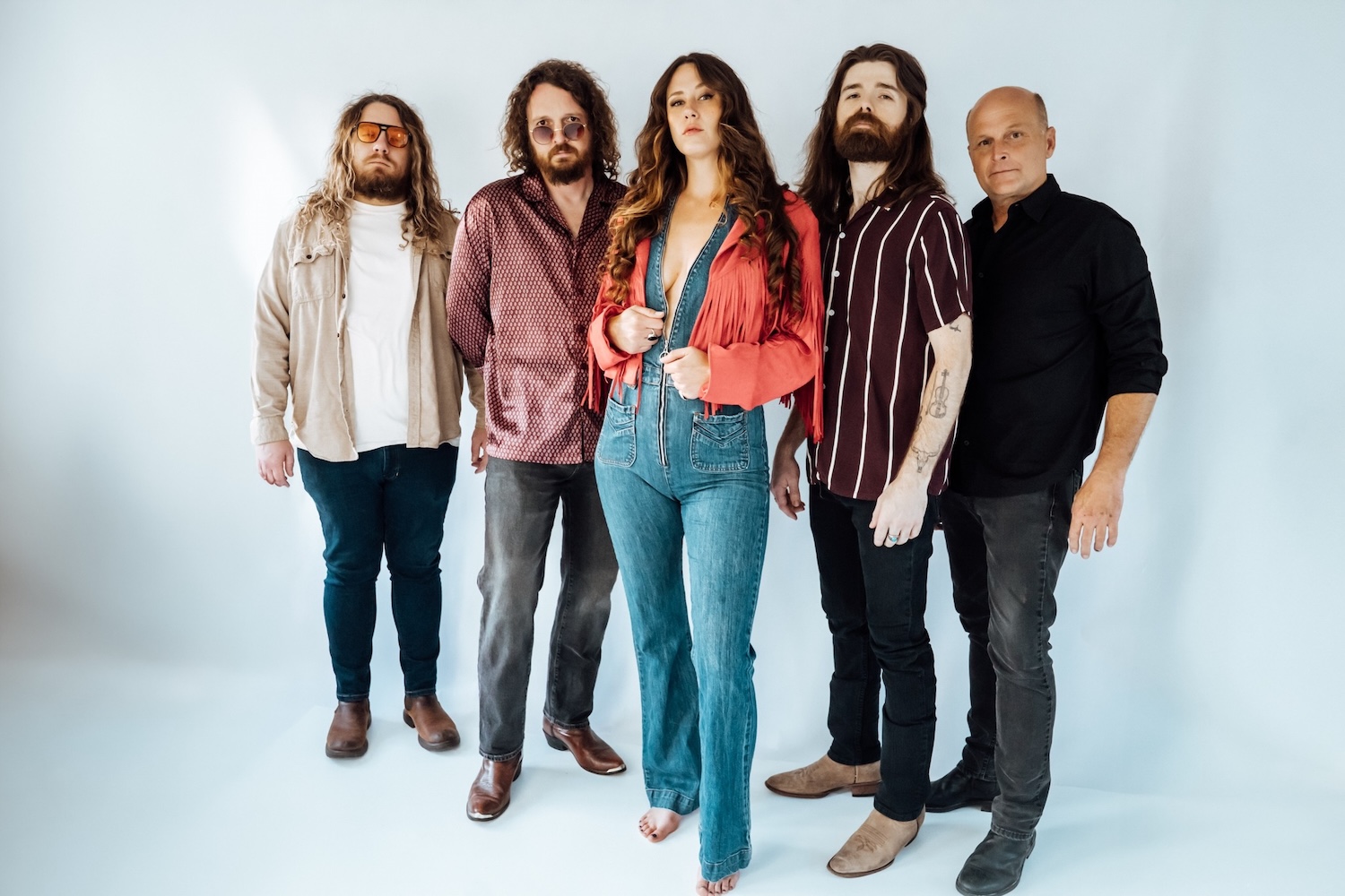 MAGNET Exclusive: Premiere Of Magnolia Boulevard's "Devil You Know ...