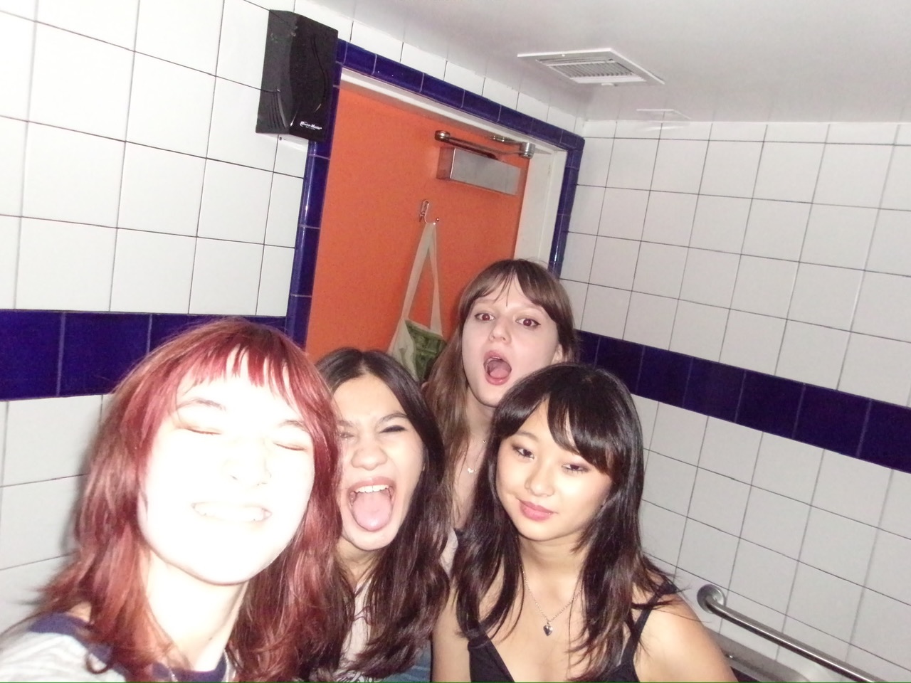 MAGNET Exclusive: Full-EP Premiere Of Kim Theory’s “Bitch Scene” - Magnet Magazine